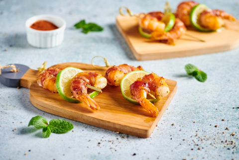 Shrimp and pancetta skewers - Veroni USA